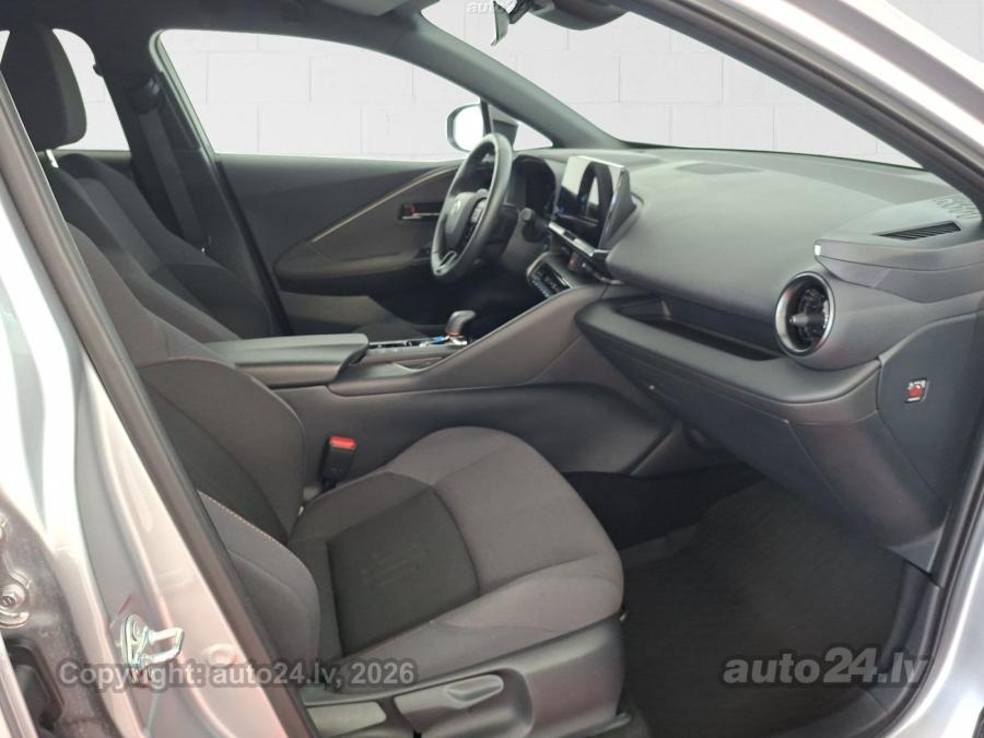 Grey Toyota C-HR 2025 in Viljandi, with an engine capacity of 1.80 L and mileage of 24 thousand km for 28990 €, photo 7 on AUTOMOTO.COM.LV