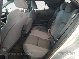 Grey Toyota C-HR 2025 in Viljandi, with an engine capacity of 1.80 L and mileage of 24 thousand km for 28990 €, photo 8 on AUTOMOTO.COM.LV