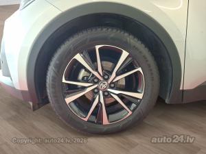 Grey Toyota C-HR 2025 in Viljandi, with an engine capacity of 1.80 L and mileage of 24 thousand km for 28990 €, photo 16 on AUTOMOTO.COM.LV
