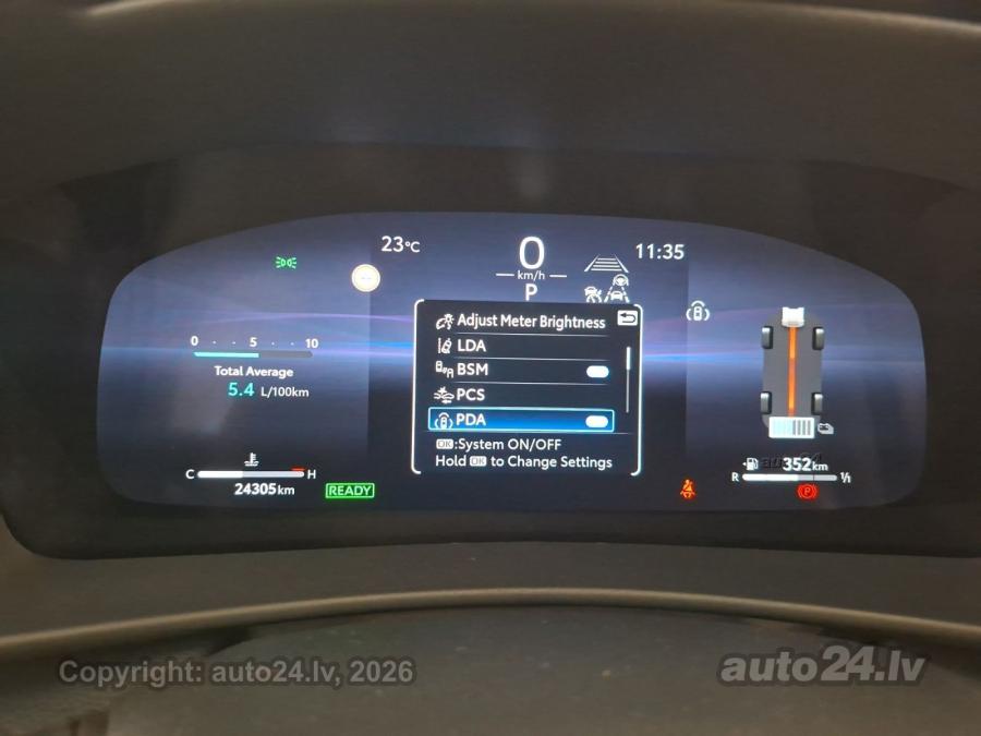 Grey Toyota C-HR 2025 in Viljandi, with an engine capacity of 1.80 L and mileage of 24 thousand km for 28990 €, photo 18 on AUTOMOTO.COM.LV