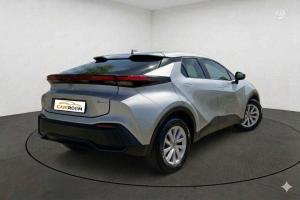 Серый Тойота C-HR 2025 в Вильнюс, объемом двигателя 1.80 л и пробегом 7 тыс. км за 26999 €, фото 4 на AUTOMOTO.COM.LV
