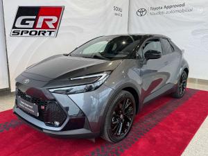 Серый Тойота C-HR 2025 в Шяуляй, объемом двигателя 1.99 л и пробегом 16 тыс. км за 37900 €, фото  на AUTOMOTO.COM.LV
