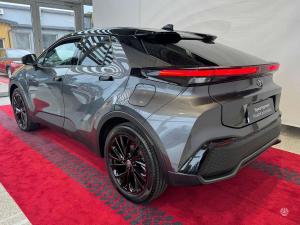Серый Тойота C-HR 2025 в Шяуляй, объемом двигателя 1.99 л и пробегом 16 тыс. км за 37900 €, фото 6 на AUTOMOTO.COM.LV