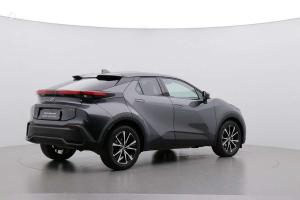 Grey Toyota C-HR 2025 in Vilnius, with an engine capacity of 1.80 L and mileage of 31 thousand km for 31990 €, photo 4 on AUTOMOTO.COM.LV