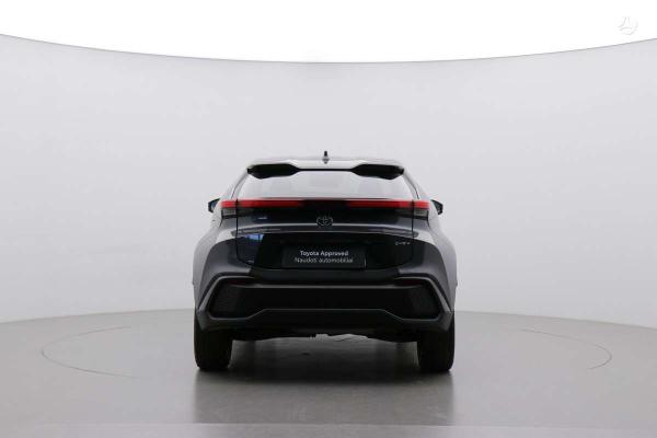 Pelēks Toyota C-HR 2025 Viļņa, ar dzinēja tilpumu 1.80 L un nobraukumu 31 tūkst. km par 31990 €, foto 5 vietnē AUTOMOTO.COM.LV
