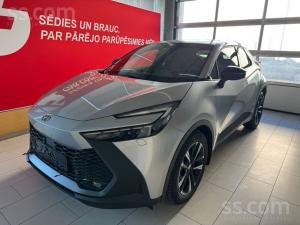 Серый Тойота C-HR 2025 в Рига, объемом двигателя 1.80 л и пробегом 6 тыс. км за 29850 €, фото  на AUTOMOTO.COM.LV
