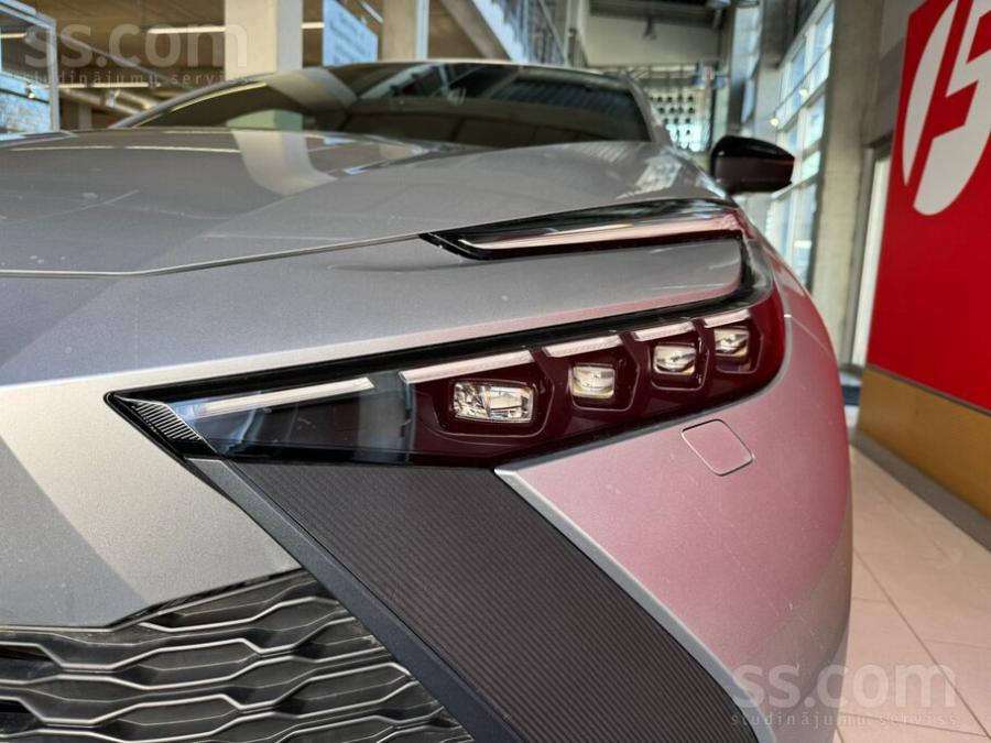Серый Тойота C-HR 2025 в Рига, объемом двигателя 1.80 л и пробегом 6 тыс. км за 29850 €, фото 9 на AUTOMOTO.COM.LV