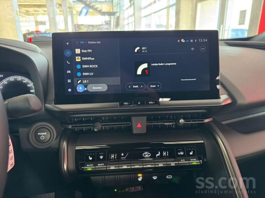 Серый Тойота C-HR 2025 в Рига, объемом двигателя 1.80 л и пробегом 6 тыс. км за 29850 €, фото 14 на AUTOMOTO.COM.LV