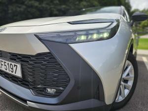 Pelēks Toyota C-HR 2025 Kauņa, ar dzinēja tilpumu 2.00 L un nobraukumu 5 tūkst. km par 33000 €, foto 27 vietnē AUTOMOTO.COM.LV