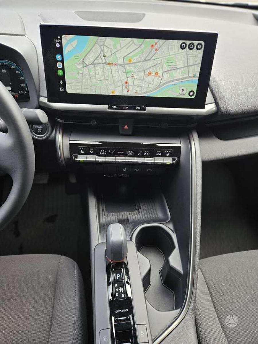 Pelēks Toyota C-HR 2025 Kauņa, ar dzinēja tilpumu 2.00 L un nobraukumu 5 tūkst. km par 33000 €, foto 43 vietnē AUTOMOTO.COM.LV