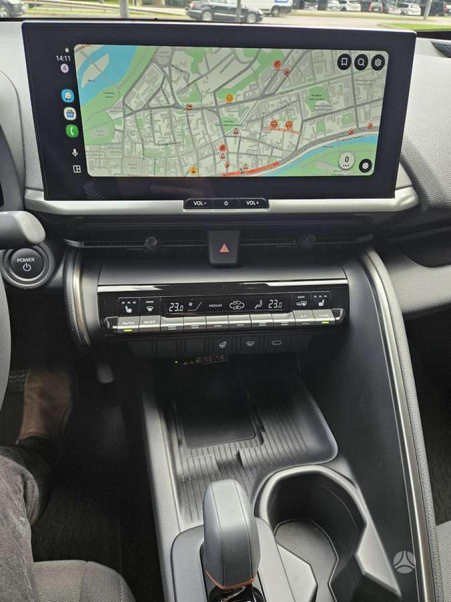 Pelēks Toyota C-HR 2025 Kauņa, ar dzinēja tilpumu 2.00 L un nobraukumu 5 tūkst. km par 33000 €, foto 45 vietnē AUTOMOTO.COM.LV