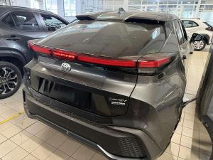 Grey Toyota C-HR 2025 in Siauliai, with an engine capacity of 1.99 L and mileage of 3 thousand km for 22700 €, photo 6 on AUTOMOTO.COM.LV