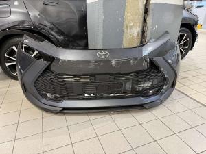Grey Toyota C-HR 2025 in Siauliai, with an engine capacity of 1.99 L and mileage of 3 thousand km for 22700 €, photo 9 on AUTOMOTO.COM.LV