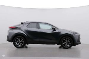 Серый Тойота C-HR 2025 в Вильнюс, объемом двигателя 1.80 л и пробегом 20 тыс. км за 29990 €, фото 8 на AUTOMOTO.COM.LV