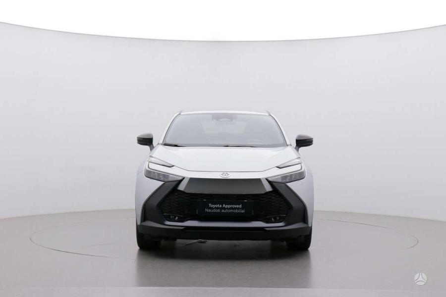 Pelēks Toyota C-HR 2025 Viļņa, ar dzinēja tilpumu 1.80 L un nobraukumu 32 tūkst. km par 31990 €, foto 6 vietnē AUTOMOTO.COM.LV