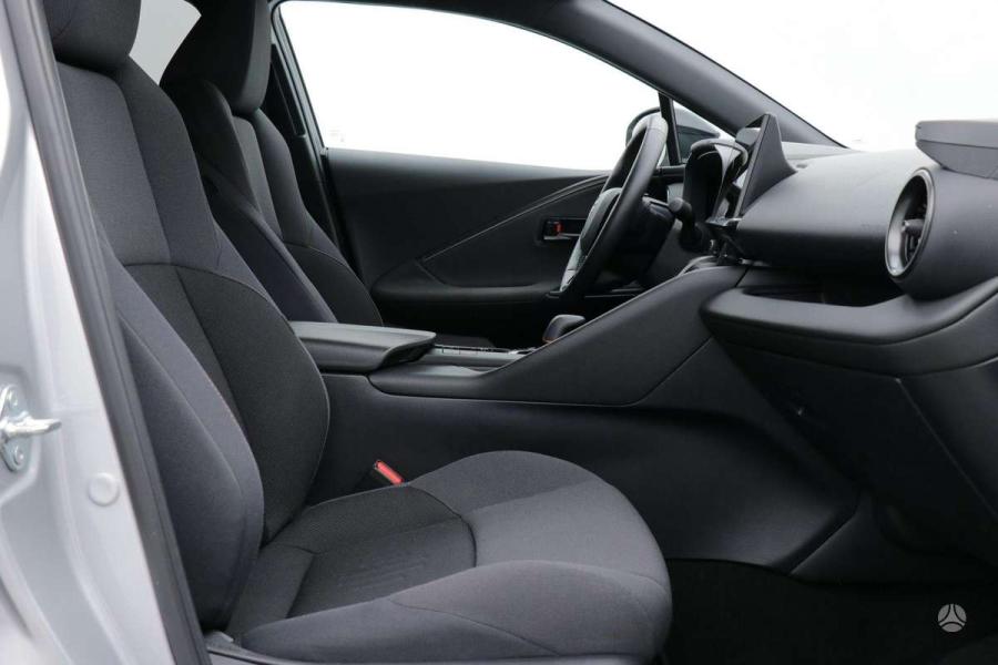 Pelēks Toyota C-HR 2025 Viļņa, ar dzinēja tilpumu 1.80 L un nobraukumu 32 tūkst. km par 31990 €, foto 9 vietnē AUTOMOTO.COM.LV