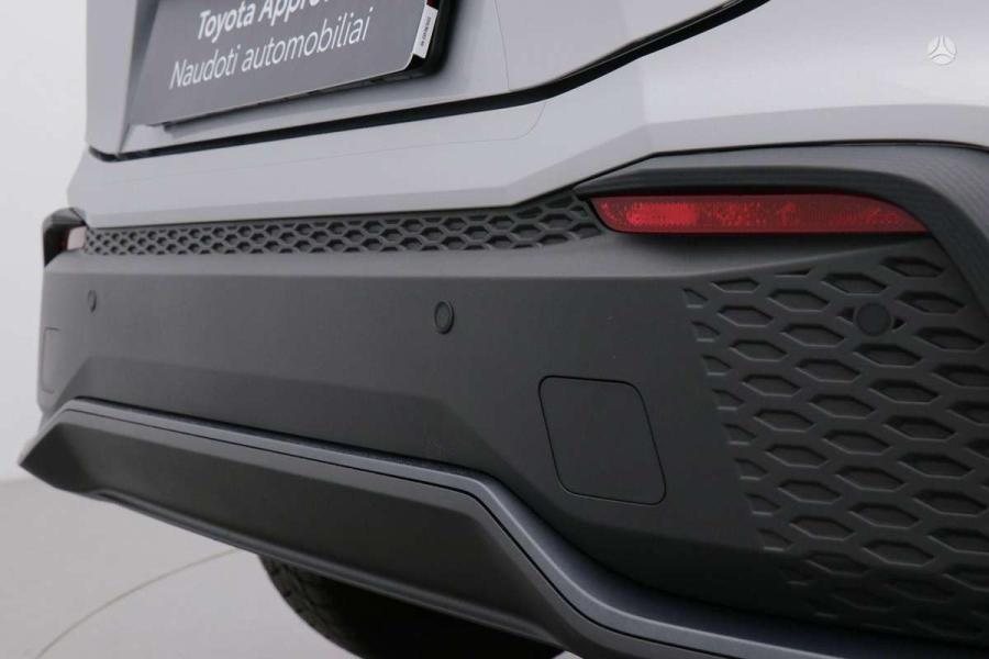 Pelēks Toyota C-HR 2025 Viļņa, ar dzinēja tilpumu 1.80 L un nobraukumu 32 tūkst. km par 31990 €, foto 21 vietnē AUTOMOTO.COM.LV