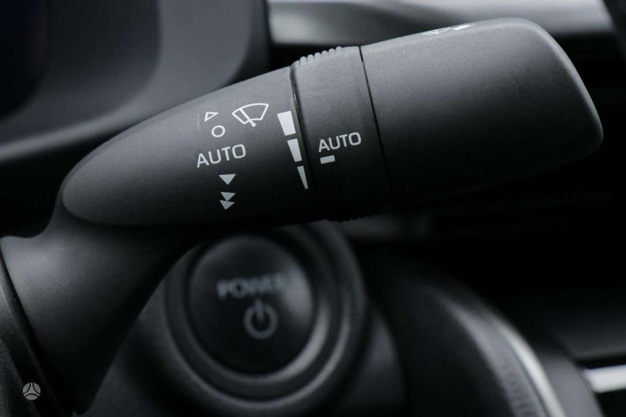 Pelēks Toyota C-HR 2025 Viļņa, ar dzinēja tilpumu 1.80 L un nobraukumu 32 tūkst. km par 31990 €, foto 28 vietnē AUTOMOTO.COM.LV