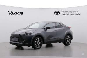 Тойота C-HR 2025 в Вильнюс на AUTOMOTO.COM.LV Серый Тойота C-HR 2025 в Вильнюс, объемом двигателя 1.80 л и пробегом 31 тыс. км за 31990 €, фото 1 на AUTOMOTO.COM.LV