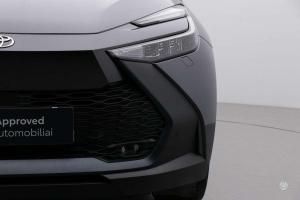 Серый Тойота C-HR 2025 в Вильнюс, объемом двигателя 1.80 л и пробегом 31 тыс. км за 31990 €, фото 21 на AUTOMOTO.COM.LV