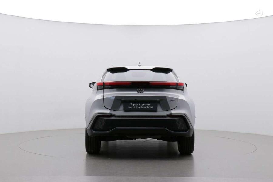 Серый Тойота C-HR 2025 в Вильнюс, объемом двигателя 1.80 л и пробегом 31 тыс. км за 31900 €, фото 6 на AUTOMOTO.COM.LV