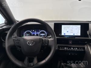 Серый Тойота C-HR 2025 в Вентспилс, объемом двигателя 1.80 л и пробегом 4 тыс. км за 27490 €, фото 11 на AUTOMOTO.COM.LV
