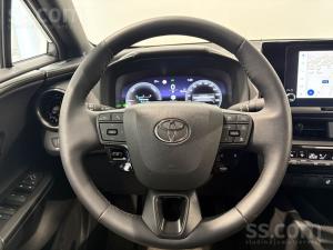 Серый Тойота C-HR 2025 в Вентспилс, объемом двигателя 1.80 л и пробегом 4 тыс. км за 27490 €, фото 12 на AUTOMOTO.COM.LV
