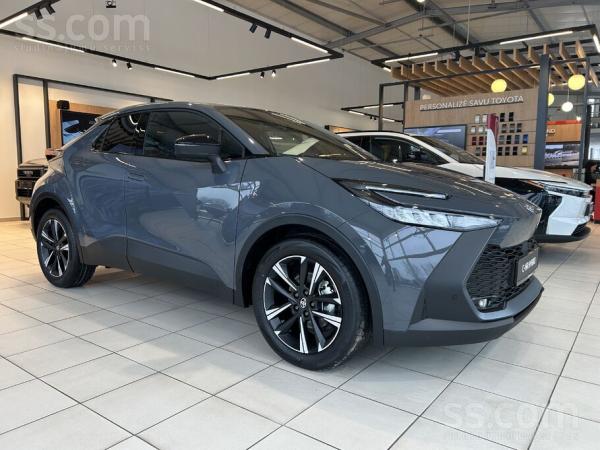 Серый Тойота C-HR 2026 в Вентспилс, объемом двигателя 1.80 л и пробегом 10 тыс. км за 34580 €, фото 6 на AUTOMOTO.COM.LV