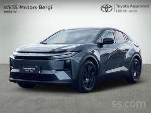 Grey Toyota C-HR 2026 in Riga, with an engine capacity of 1.80 L and mileage of 6 thousand km for 41990 €, photo  on AUTOMOTO.COM.LV