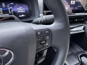 Grey Toyota C-HR 2026 in Vilnius, with an engine capacity of 1.80 L and mileage of 22 thousand km for 27500 €, photo 18 on AUTOMOTO.COM.LV