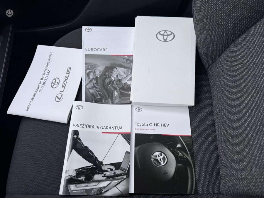 Grey Toyota C-HR 2026 in Vilnius, with an engine capacity of 1.80 L and mileage of 22 thousand km for 27500 €, photo 30 on AUTOMOTO.COM.LV