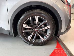 Серый Тойота C-HR 2026 в Екабпилс, объемом двигателя 1.80 л и пробегом 15 тыс. км за 32700 €, фото 6 на AUTOMOTO.COM.LV