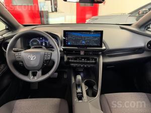 Серый Тойота C-HR 2026 в Екабпилс, объемом двигателя 1.80 л и пробегом 15 тыс. км за 32700 €, фото 22 на AUTOMOTO.COM.LV