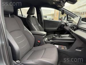 Pelēks Toyota C-HR 2026 Liepāja, ar dzinēja tilpumu 1.80 L un nobraukumu 9 tūkst. km par 42500 €, foto 18 vietnē AUTOMOTO.COM.LV