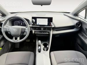 Pelēks Toyota C-HR 2026 Rīga, ar dzinēja tilpumu 1.80 L un nobraukumu 24 tūkst. km par 26900 €, foto 10 vietnē AUTOMOTO.COM.LV