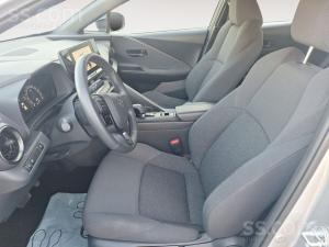 Pelēks Toyota C-HR 2026 Rīga, ar dzinēja tilpumu 1.80 L un nobraukumu 24 tūkst. km par 26900 €, foto 11 vietnē AUTOMOTO.COM.LV