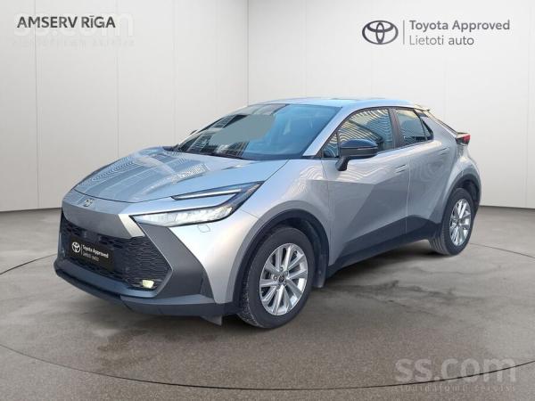 Серый Тойота C-HR 2026 в Рига, объемом двигателя 1.80 л и пробегом 24 тыс. км за 26900 €, фото 1 на AUTOMOTO.COM.LV