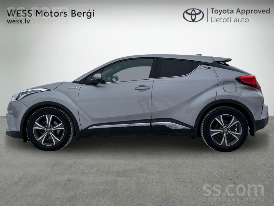 Pelēks Toyota C-HR 2016 Rīga, ar dzinēja tilpumu 1.80 L un nobraukumu 104 tūkst. km par 17990 €, foto 3 vietnē AUTOMOTO.COM.LV