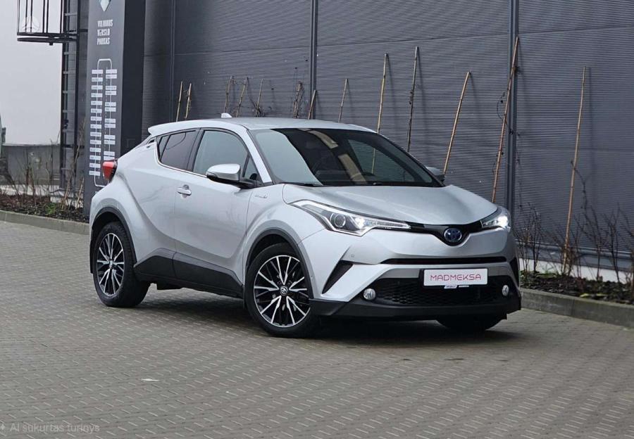 Серый Тойота C-HR 2017 в Вильнюс, объемом двигателя 1.80 л и пробегом 207 тыс. км за 15350 €, фото 6 на AUTOMOTO.COM.LV
