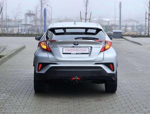 Grey Toyota C-HR 2017 in Vilnius, with an engine capacity of 1.80 L and mileage of 207 thousand km for 15000 €, photo 11 on AUTOMOTO.COM.LV
