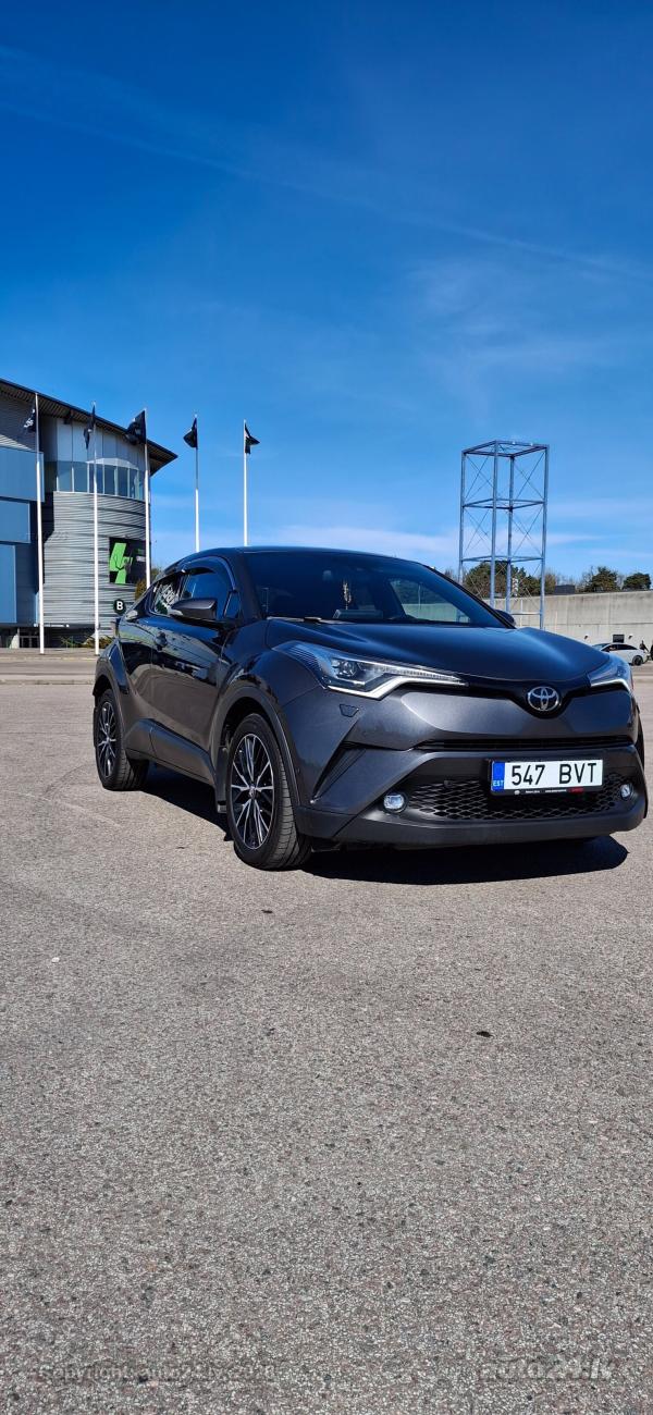 Grey Toyota C-HR 2017 in Tallinn, with an engine capacity of 1.20 L and mileage of 67 thousand km for 17000 €, photo 3 on AUTOMOTO.COM.LV