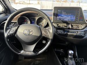 Pelēks Toyota C-HR 2017 Daugavpils, ar dzinēja tilpumu 1.80 L un nobraukumu 230 tūkst. km par 15000 €, foto 12 vietnē AUTOMOTO.COM.LV