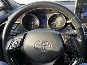Pelēks Toyota C-HR 2017 Daugavpils, ar dzinēja tilpumu 1.80 L un nobraukumu 230 tūkst. km par 15000 €, foto 21 vietnē AUTOMOTO.COM.LV