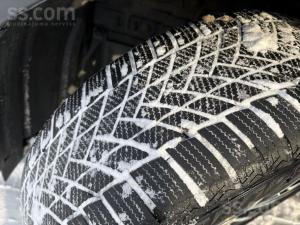Pelēks Toyota C-HR 2017 Daugavpils, ar dzinēja tilpumu 1.80 L un nobraukumu 230 tūkst. km par 15000 €, foto 32 vietnē AUTOMOTO.COM.LV