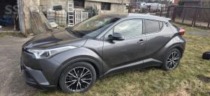 Pelēks Toyota C-HR 2017 Rīga, ar dzinēja tilpumu 1.80 L un nobraukumu 156 tūkst. km par 15800 €, foto 12 vietnē AUTOMOTO.COM.LV