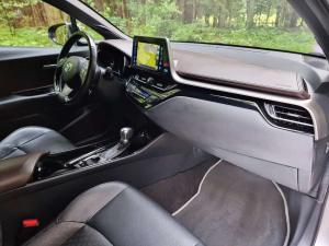 Серый Тойота C-HR 2017 в Таураге, объемом двигателя 1.80 л и пробегом 160 тыс. км за 15700 €, фото 16 на AUTOMOTO.COM.LV