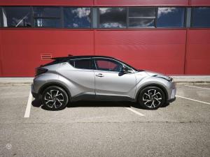 Серый Тойота C-HR 2017 в Каунас, объемом двигателя 1.80 л и пробегом 200 тыс. км за 15250 €, фото 3 на AUTOMOTO.COM.LV
