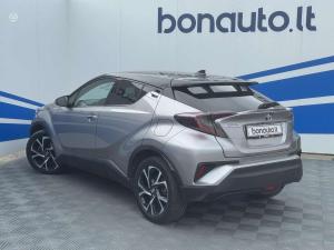 Серый Тойота C-HR 2017 в Каунас, объемом двигателя 1.80 л и пробегом 124 тыс. км за 16450 €, фото 6 на AUTOMOTO.COM.LV