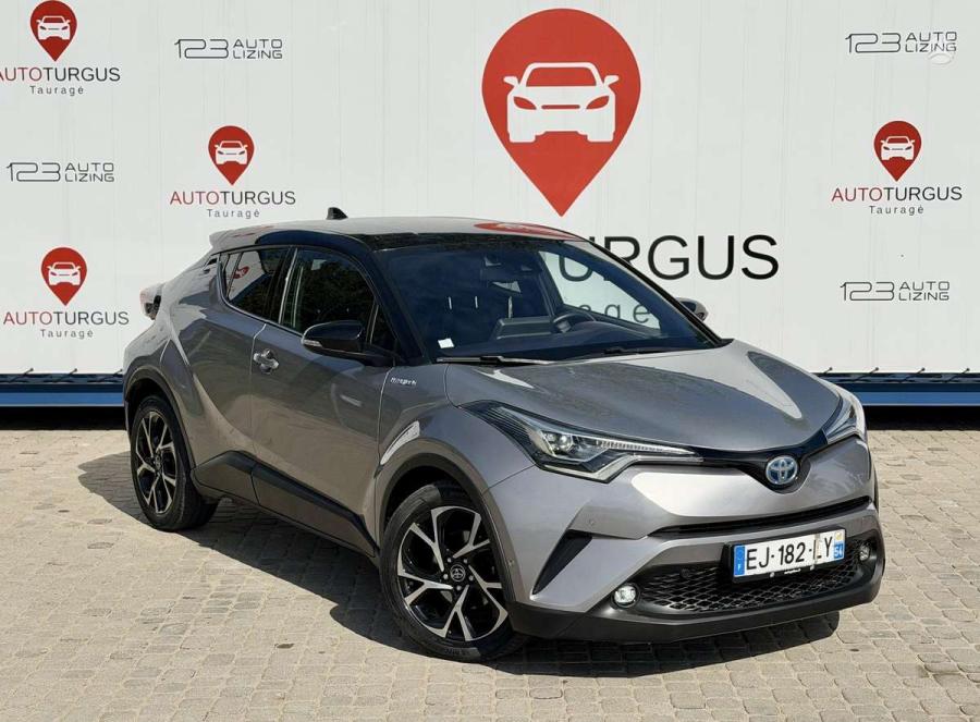 Grey Toyota C-HR 2017 in Taurage, with an engine capacity of 1.80 L and mileage of 197 thousand km for 14300 €, photo 10 on AUTOMOTO.COM.LV