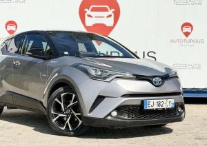 Grey Toyota C-HR 2017 in Taurage, with an engine capacity of 1.80 L and mileage of 197 thousand km for 14300 €, photo 11 on AUTOMOTO.COM.LV